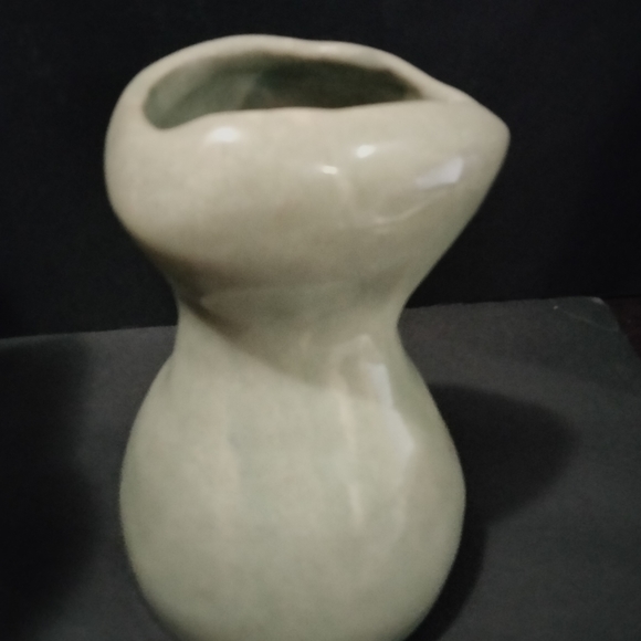 pottery hand made | Art | Light Green Vase With Beautiful Colors And ...